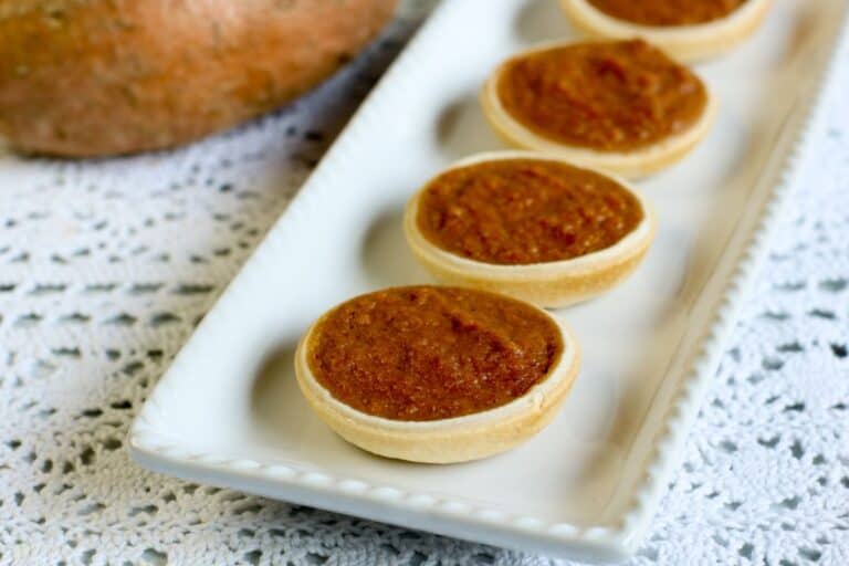 Mini Sweet Potato Pies for the Holidays